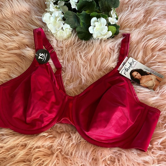 Playtex | Intimates & Sleepwear | New Playtex Secrets Red Sensationally ...